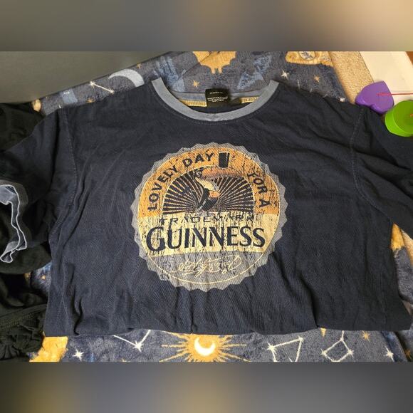 Guinness | Shirts | Guinness Xxl Official Merchandise Lovely Day Tee ...